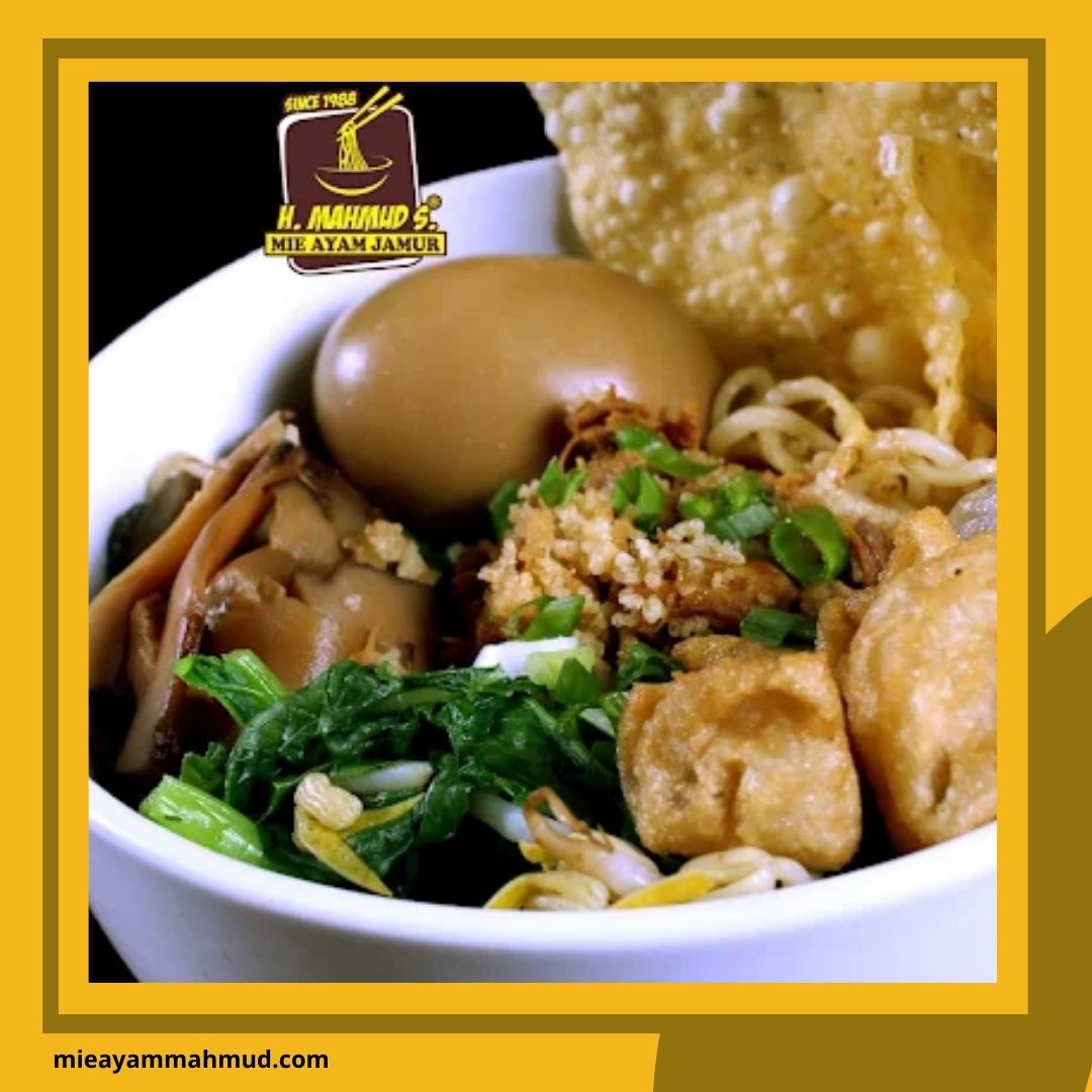 Mie Ayam Nomor 1 di Medan, Legendaris Sejak 1988